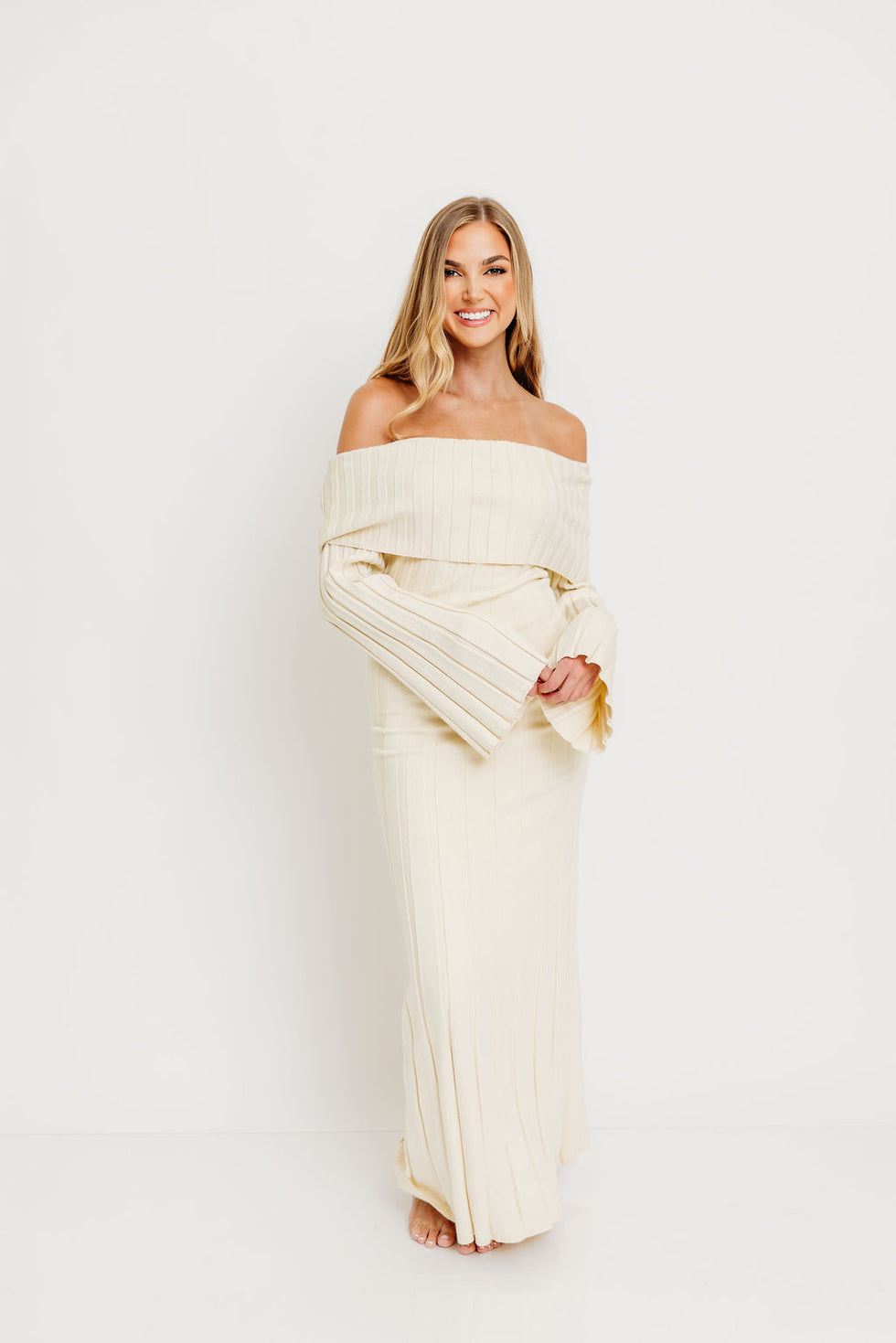Evella Maxi Dress in Cream - Bump Friendly & Inclusive Sizing – Worth ...