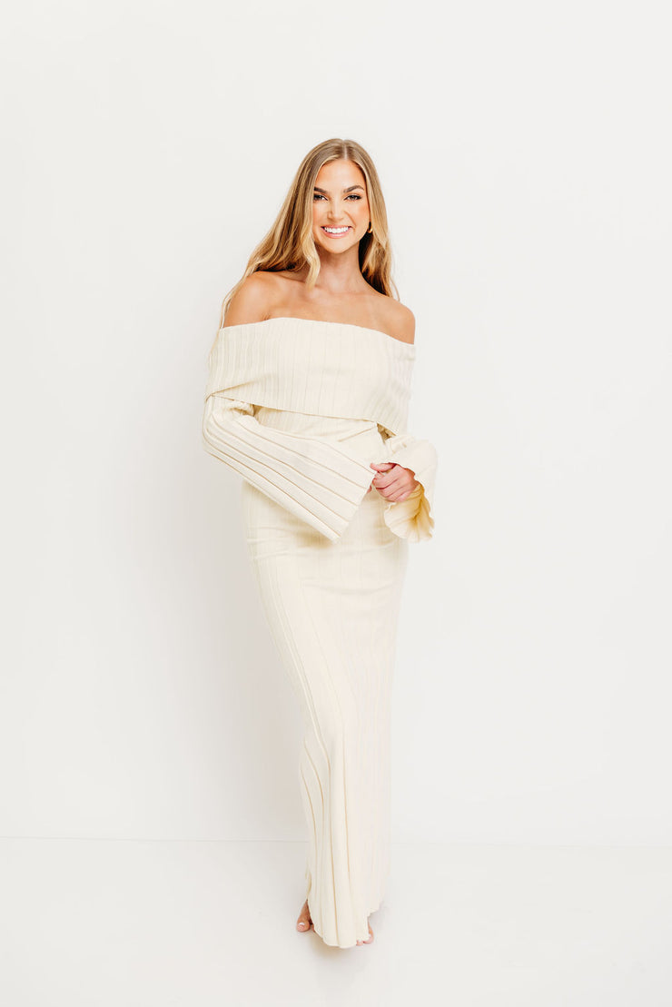Evella Maxi Dress in Cream - Bump Friendly & Inclusive Sizing – Worth ...