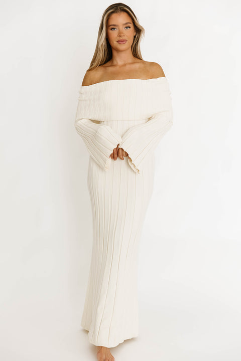 Evella Maxi Dress in Cream - Bump Friendly & Inclusive Sizing – Worth ...